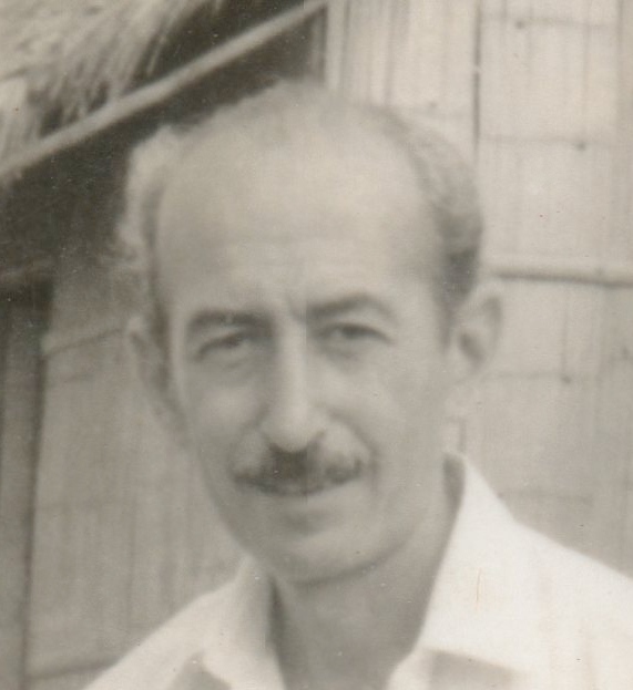 About - A man who brought out a culture with canvas and oil